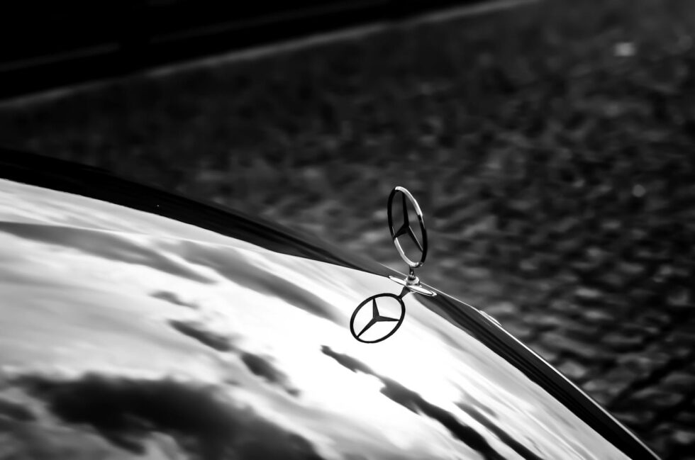 Maximize Cleanliness with Mercedes Car Wash Mode: A Complete Guide