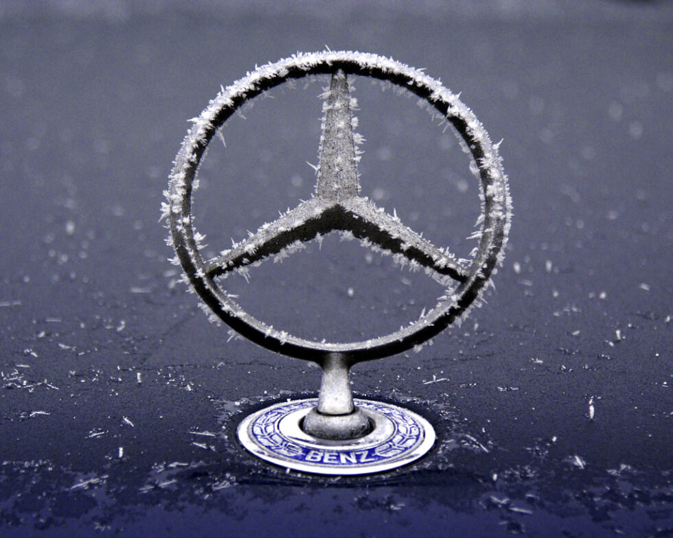 Maximize Cleanliness with Mercedes Car Wash Mode: A Complete Guide